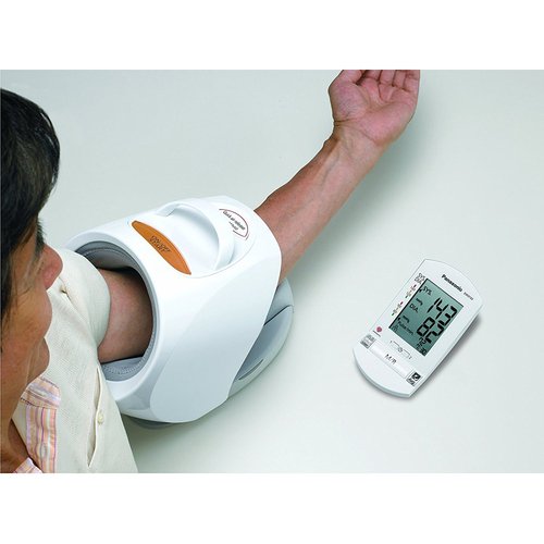 Revolutionizing Healthcare: The Cuffless Blood Pressure Monitor Market ...